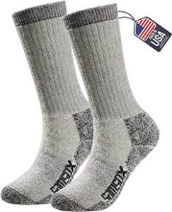 Knit Happens! 50+ Brands of Socks Made in USA - Made in the USA Matters
